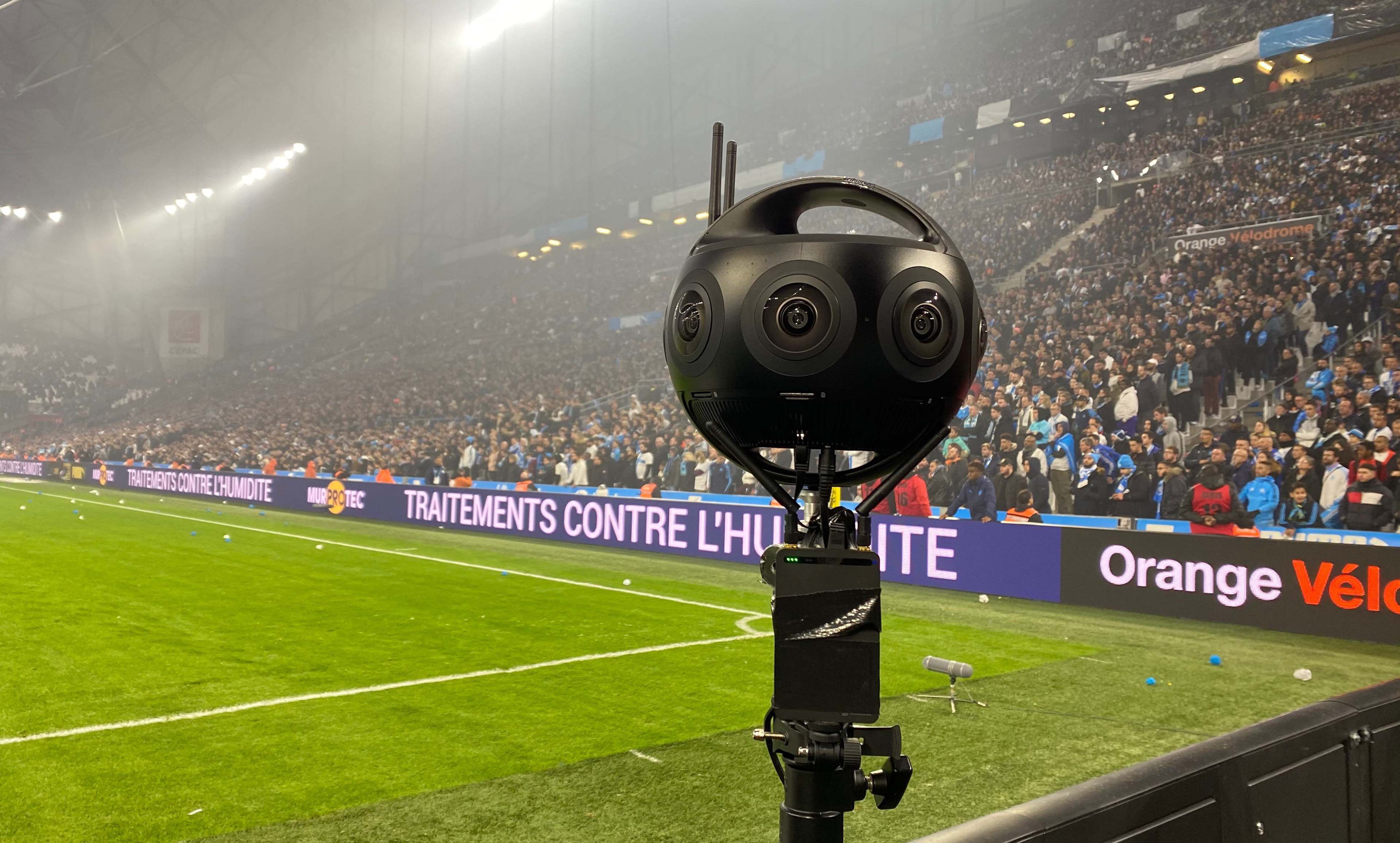 Camera Insta360 Titan 11K Cinematic 360/VR Chính Hãng, Bảo Hành 12Th