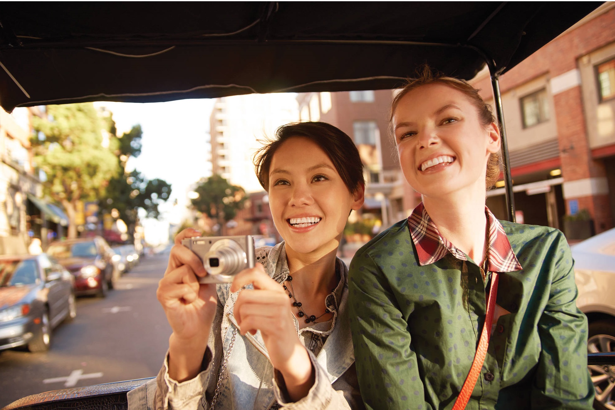 Máy Ảnh Kỹ Thuật Số Cyber-shot DSC-W810 Chính Hãng - VJShop