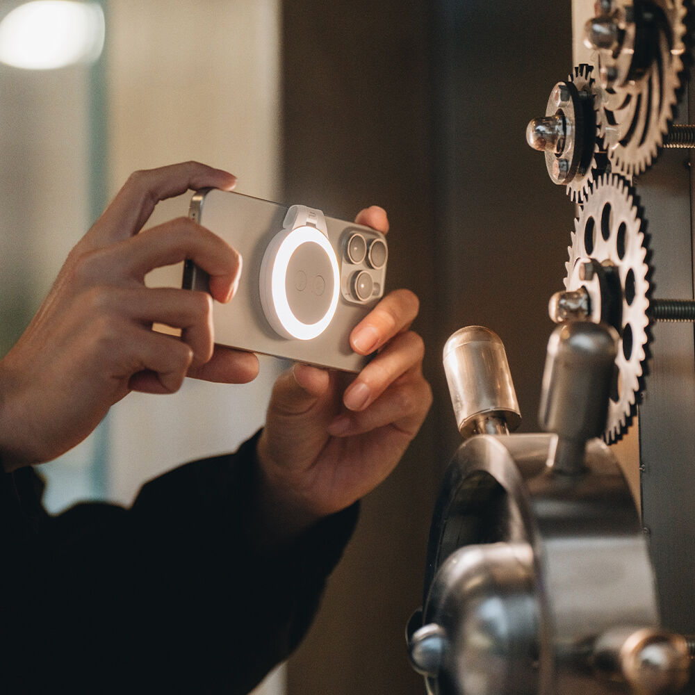 PGYTECH MagGlow Phone Fill Light Chính Hãng, Giá Tốt VJShop.vn