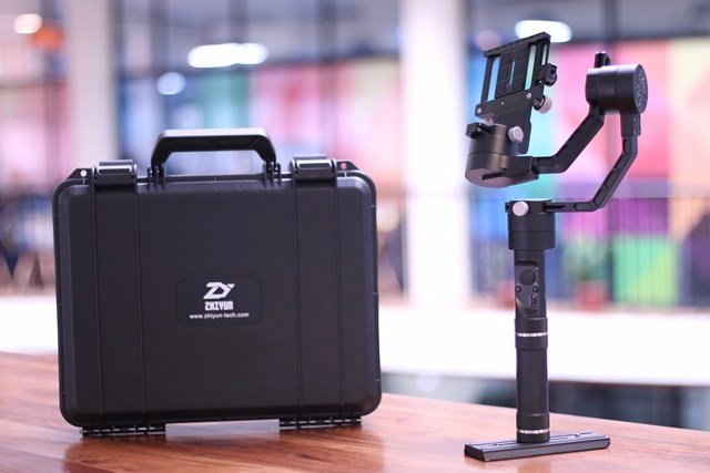 Gimbal Zhiyun Crane V2 | Chống rung chính hãng - VJShop
