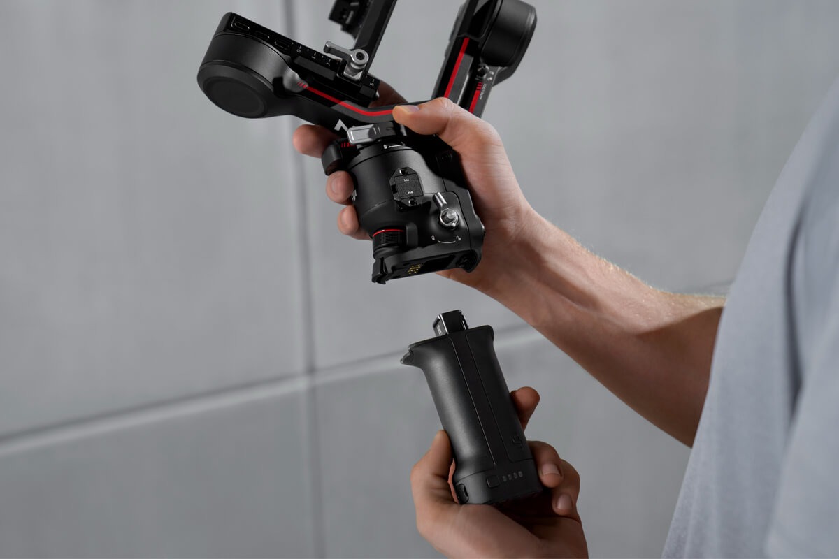 DJI BG21 Grip Cho DJI RS 3 Chính Hãng, Giá Tốt - VJShop